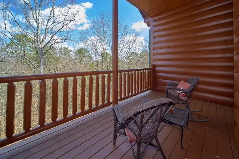 TOP NOTCH LODGE - 6 bedroom Cabin in Sevierville | Alpine Chalet Rentals
